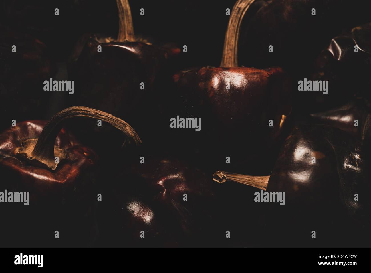 Chile cascabel hi-res stock photography and images - Alamy