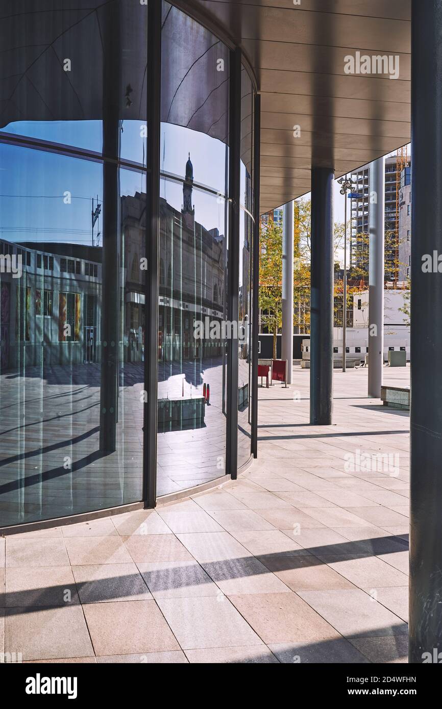 Bbc in wales hi-res stock photography and images - Alamy