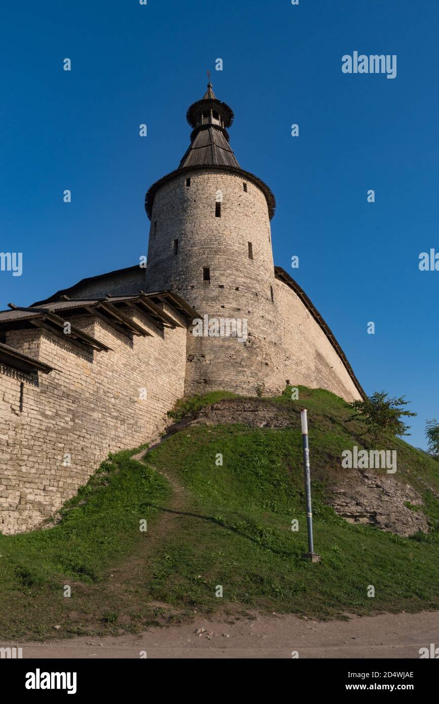 Wall and Kutecroma tower in Pskov Krom (Kremlin), Russia Stock Photo ...