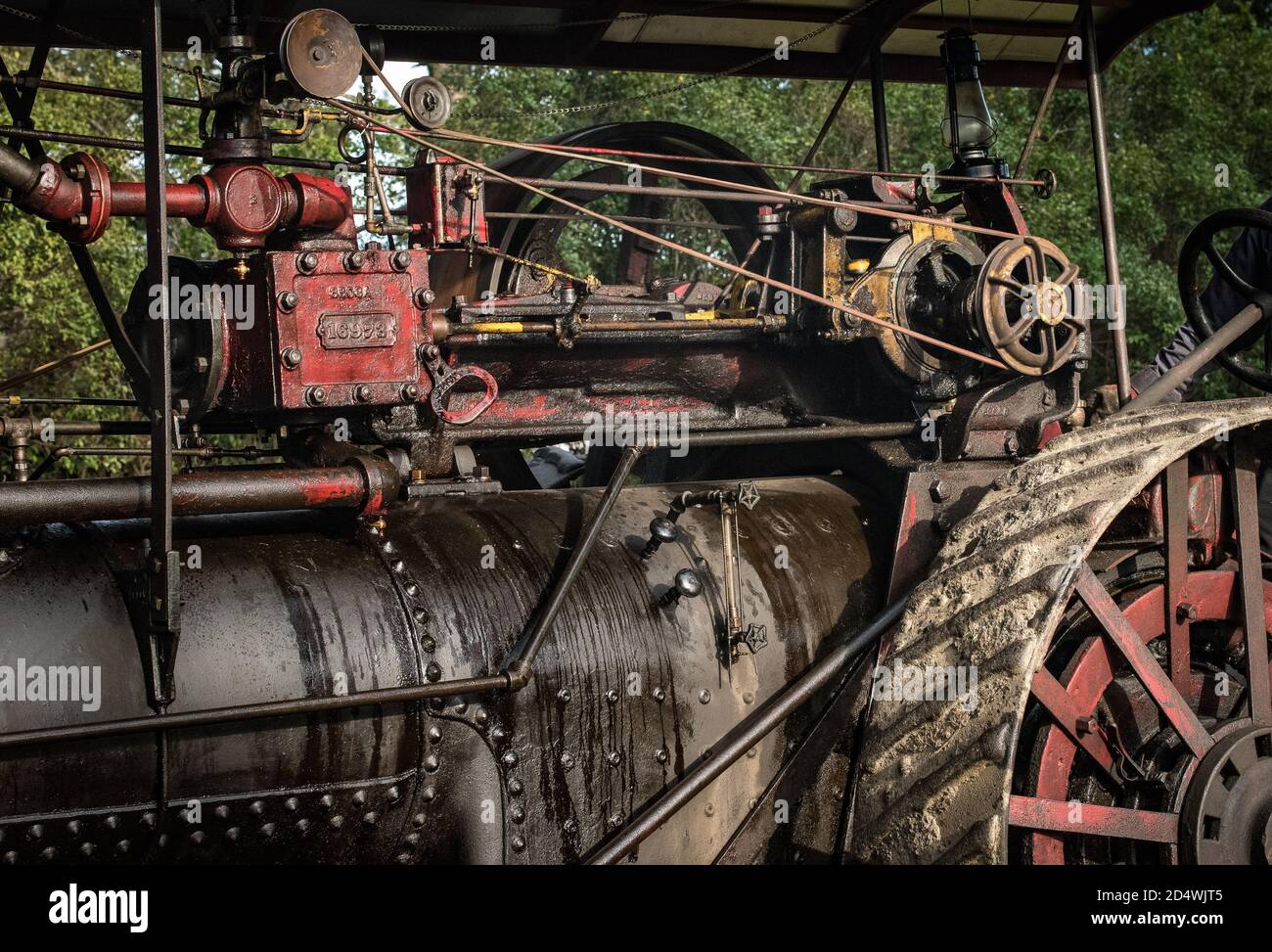 Heavy metal steam engines & tractors Stock Photo - Alamy