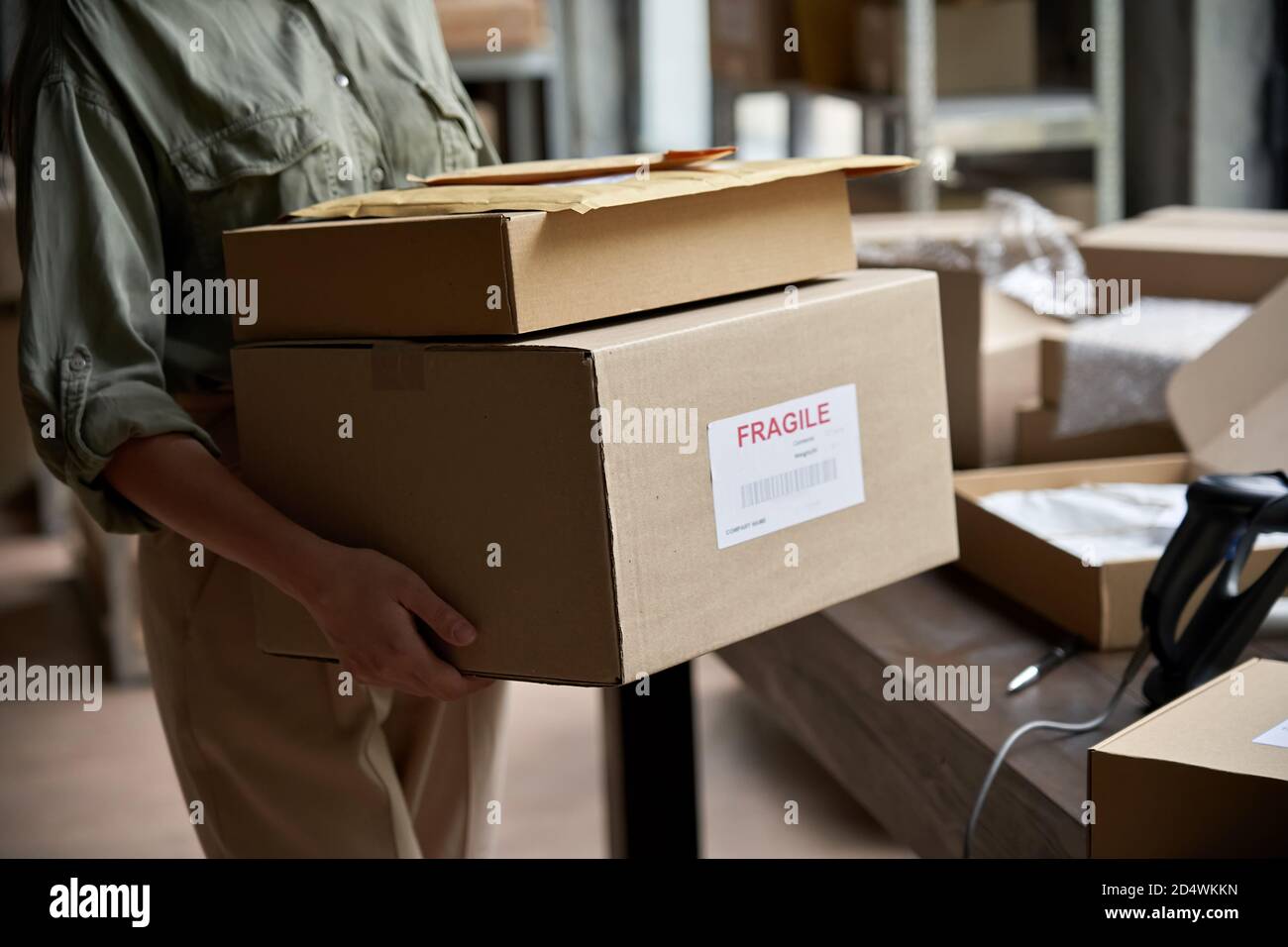 Warehouse boxes hi-res stock photography and images - Alamy
