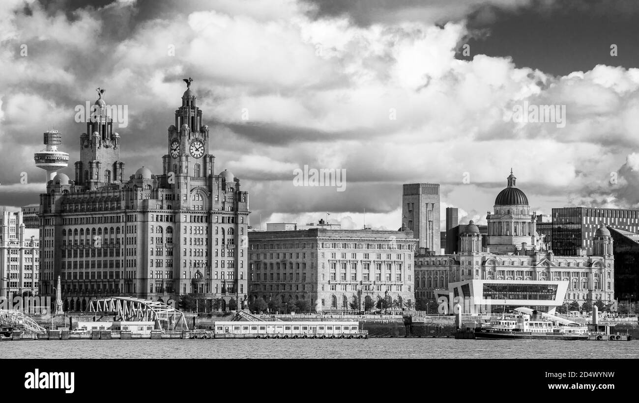 Royal Iris in front of the Three Graces on the world famous waterfront ...