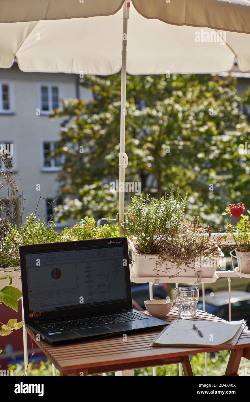 Office on the balcony hi-res stock photography and images - Alamy