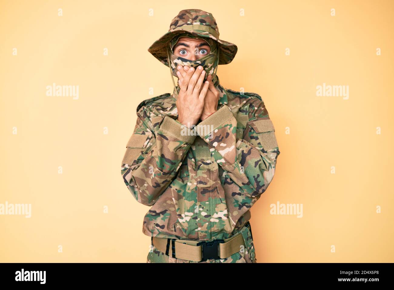 Shy soldier hi-res stock photography and images - Alamy