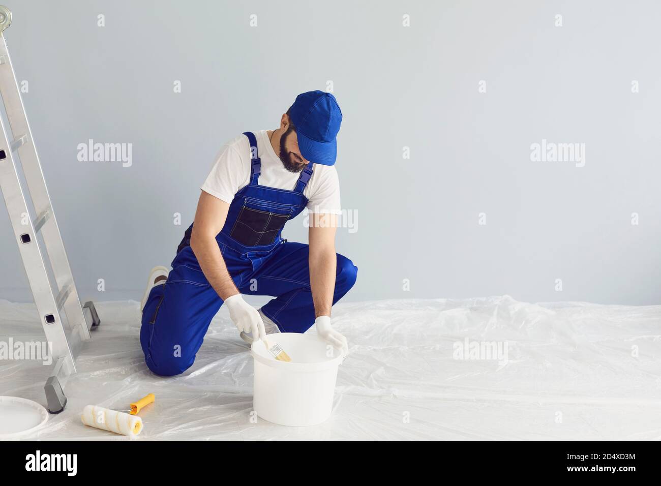 Full body paint hi-res stock photography and images - Alamy