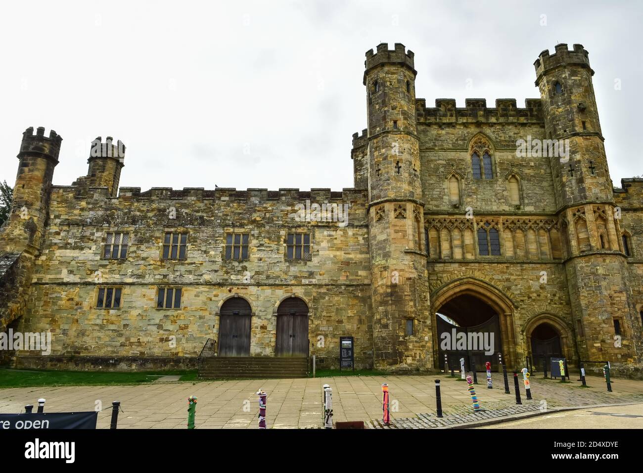 The imposing Gatehouse at Battle Abbey in Battle, England Stock Photo ...