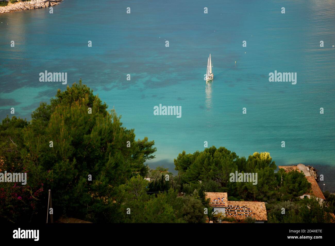 Aerial view spanish docks hi-res stock photography and images - Alamy