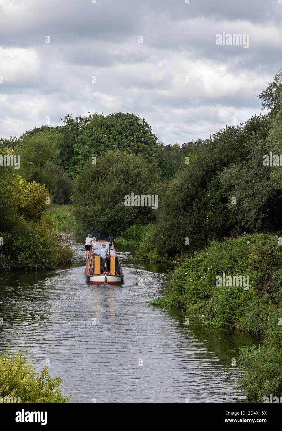 Narrowboat on River Nene in Northamptonshire Stock Photo - Alamy