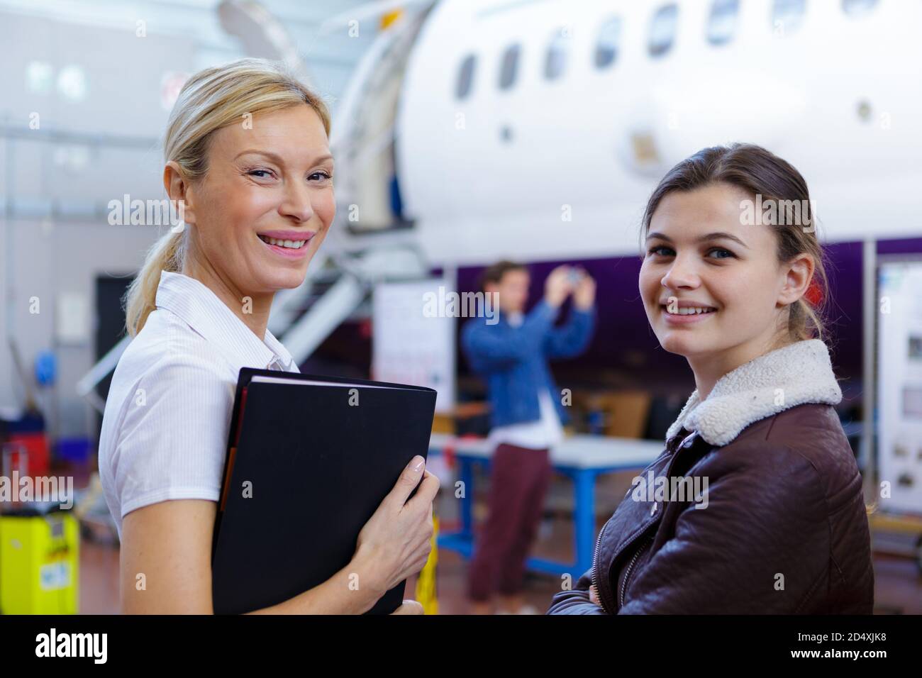 Airplane pilot inspection safety hi-res stock photography and images ...