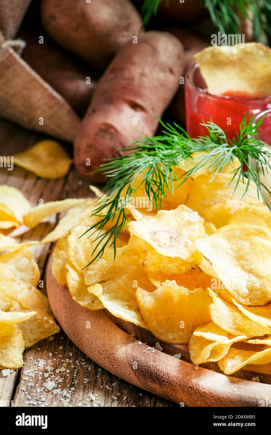 Vintage potato chips bag hi-res stock photography and images - Alamy