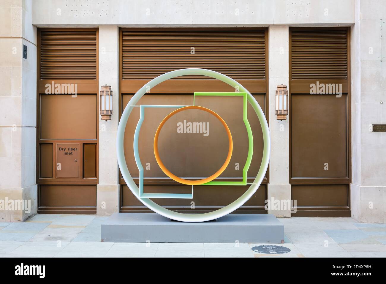 London, UK. 07 October 2020. Mayfair Sculpture Trail. Sculpture 'Lift ...