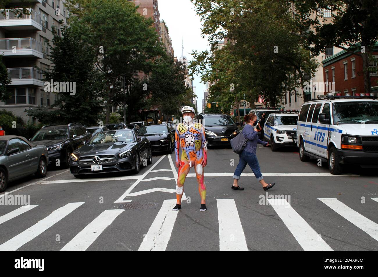 Human connection arts hi-res stock photography and images - Alamy