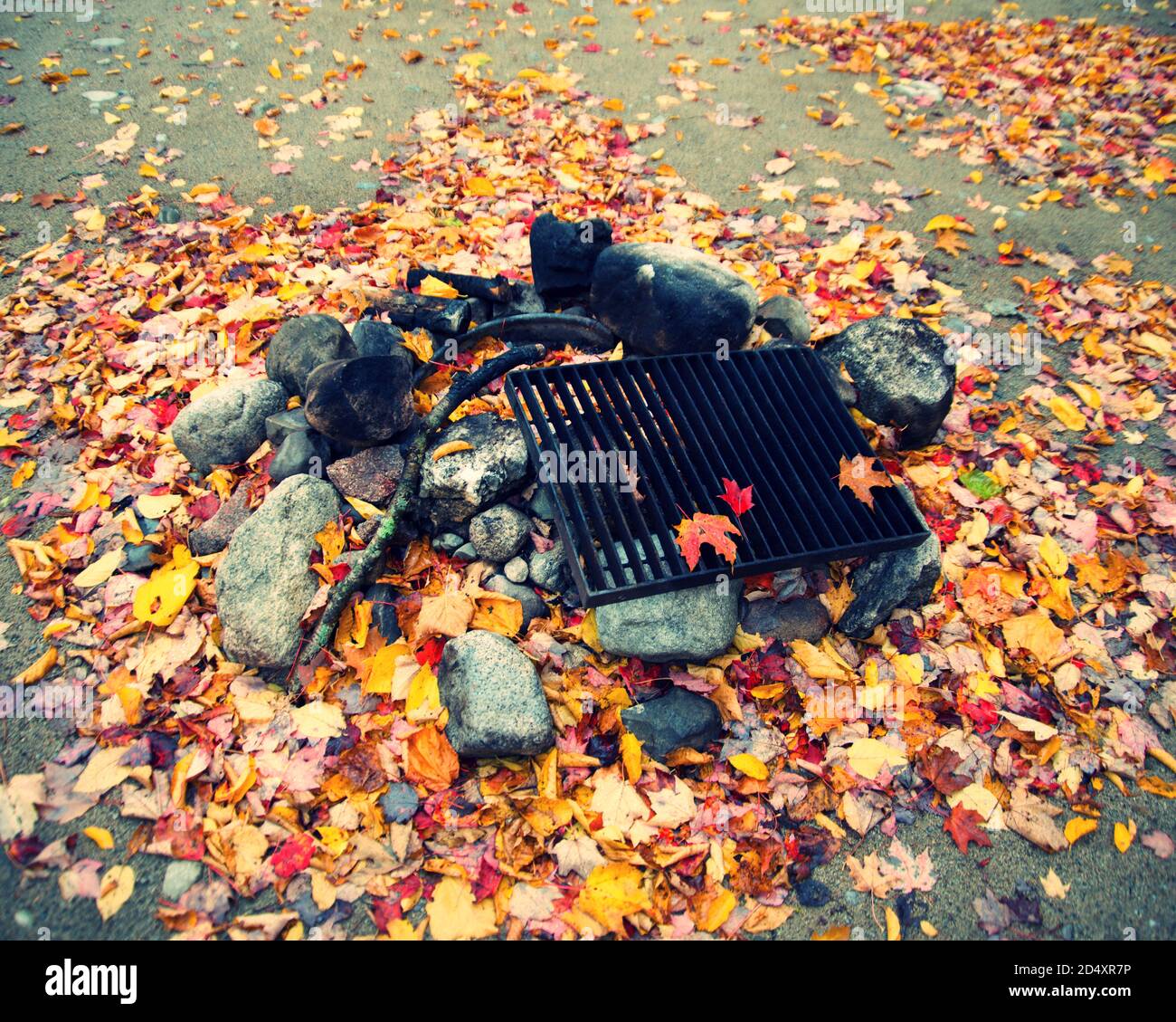Burned out fire pit hi-res stock photography and images - Alamy