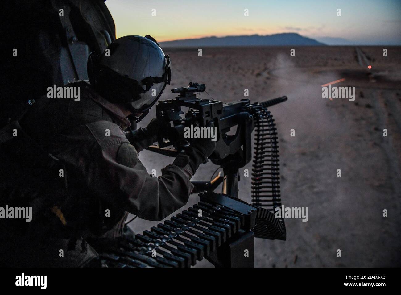 Aerial gunner training hi-res stock photography and images - Alamy