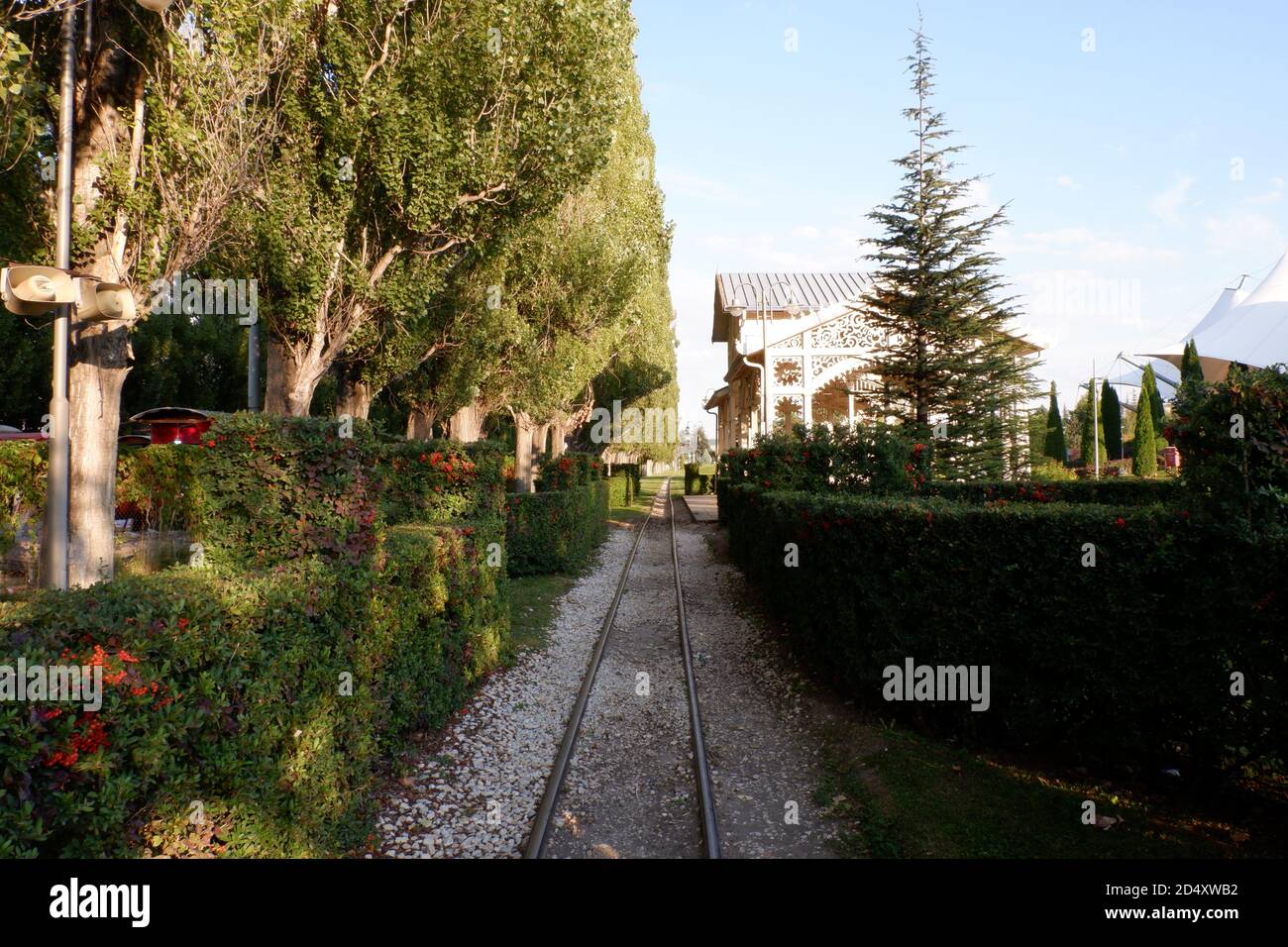 Walking between rails hi-res stock photography and images - Alamy