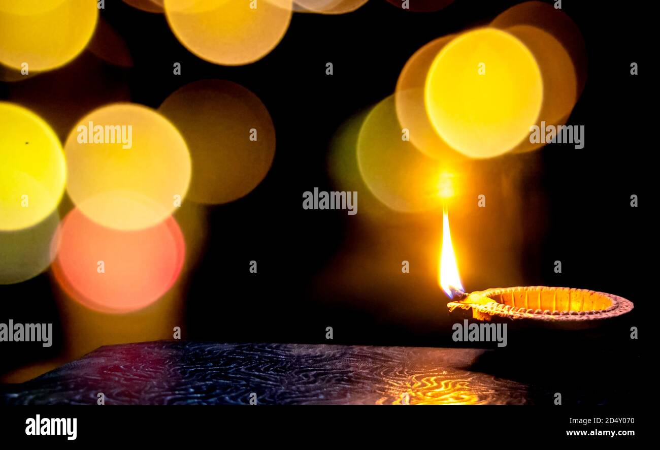Traditional oil lamp hi-res stock photography and images - Alamy