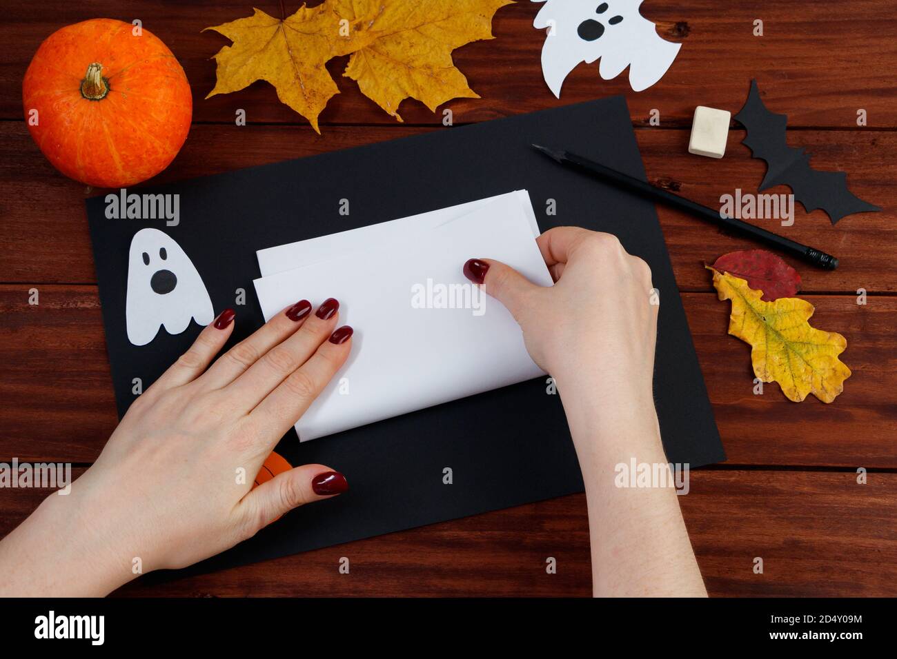 Halloween DIY. Step-by-step instructions for making a spider web from ...