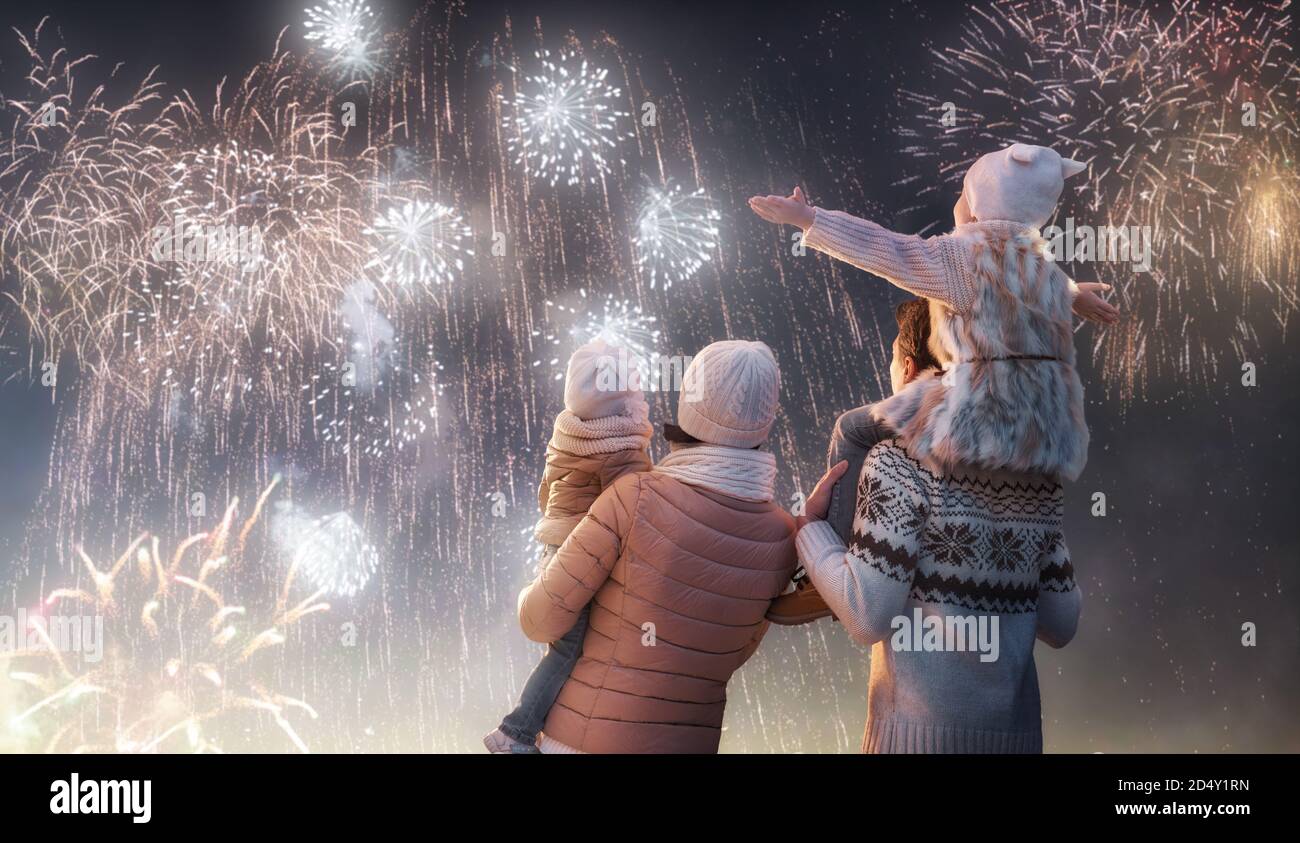 Children fireworks snow hi-res stock photography and images - Alamy