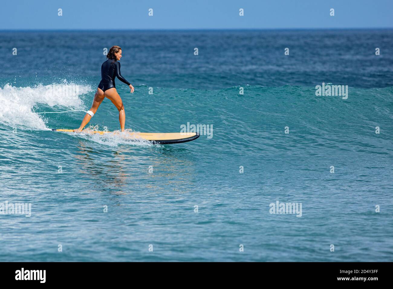 Woman surfboard australia hi-res stock photography and images - Alamy