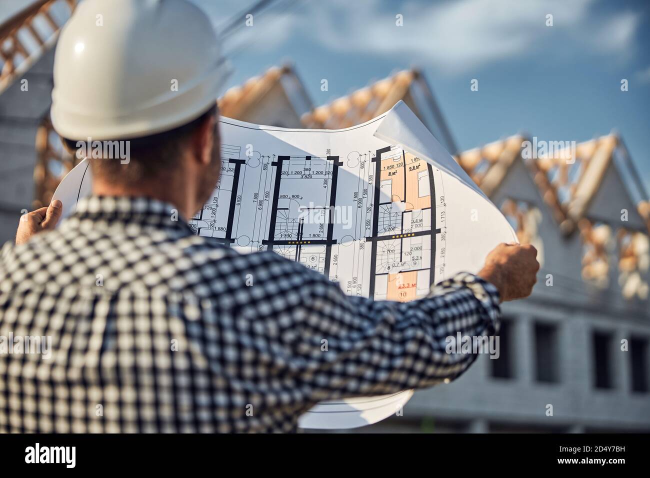 Qualified worker hi-res stock photography and images - Alamy