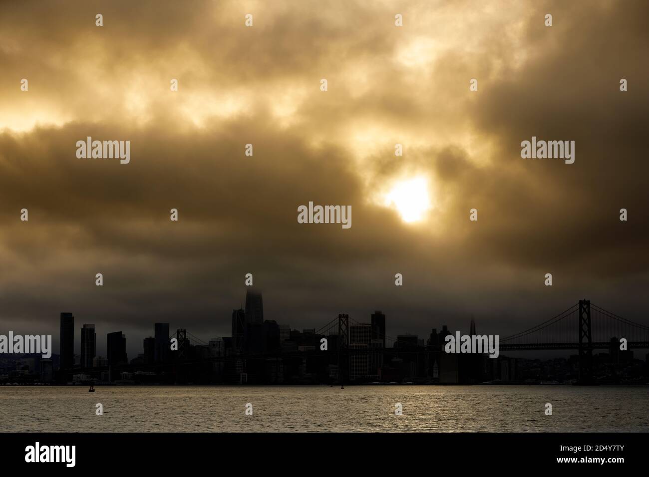 San francisco waterfront at sunrise hi-res stock photography and images ...