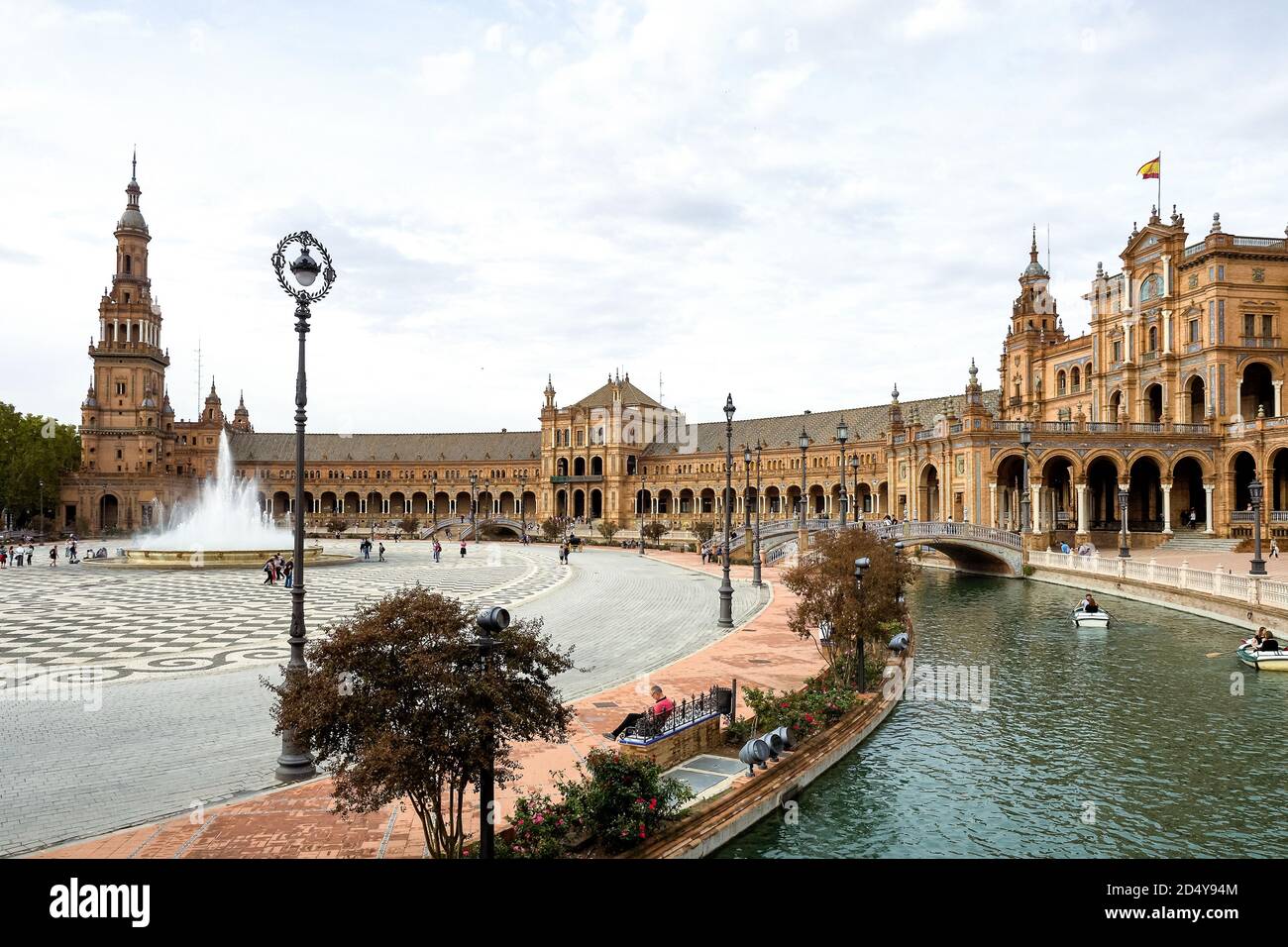 Famous Plaza de Espana. Spanish square in the centre of old but ...
