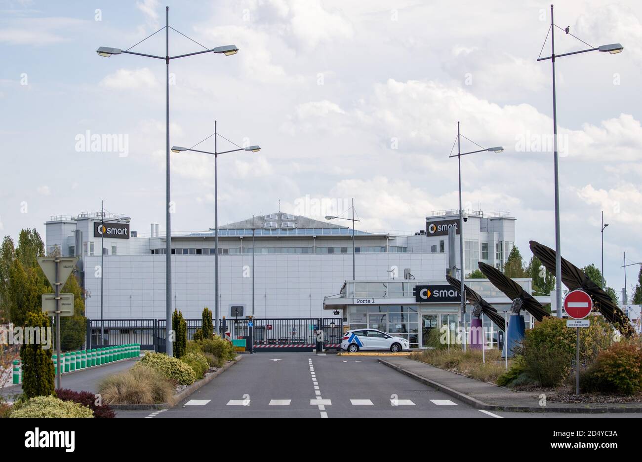 Smartville hi-res stock photography and images - Alamy