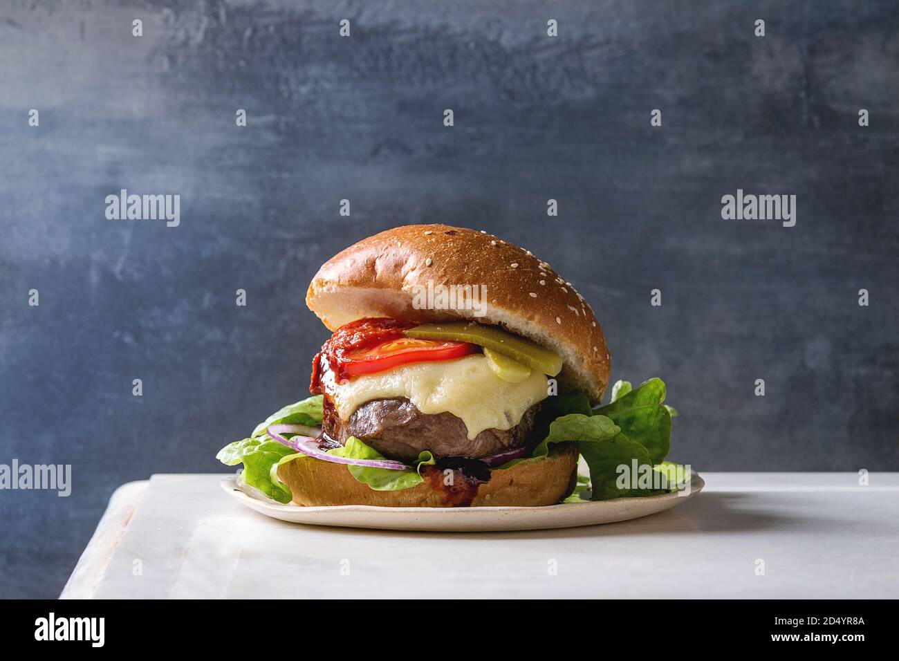 Classic beef burger in bun hi-res stock photography and images - Alamy
