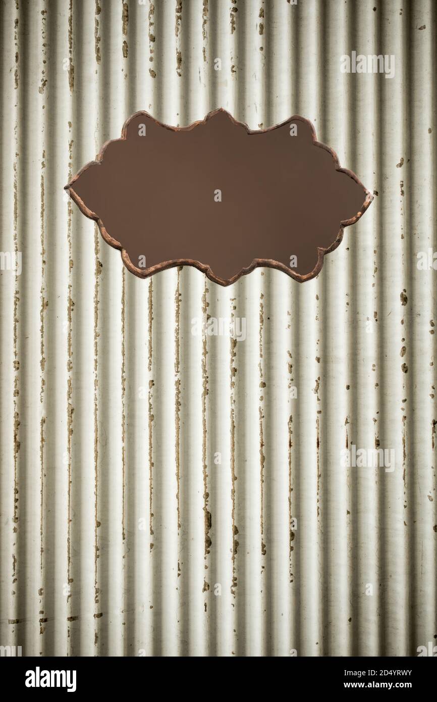 Empty sign or signboard for banners or messages Stock Photo - Alamy