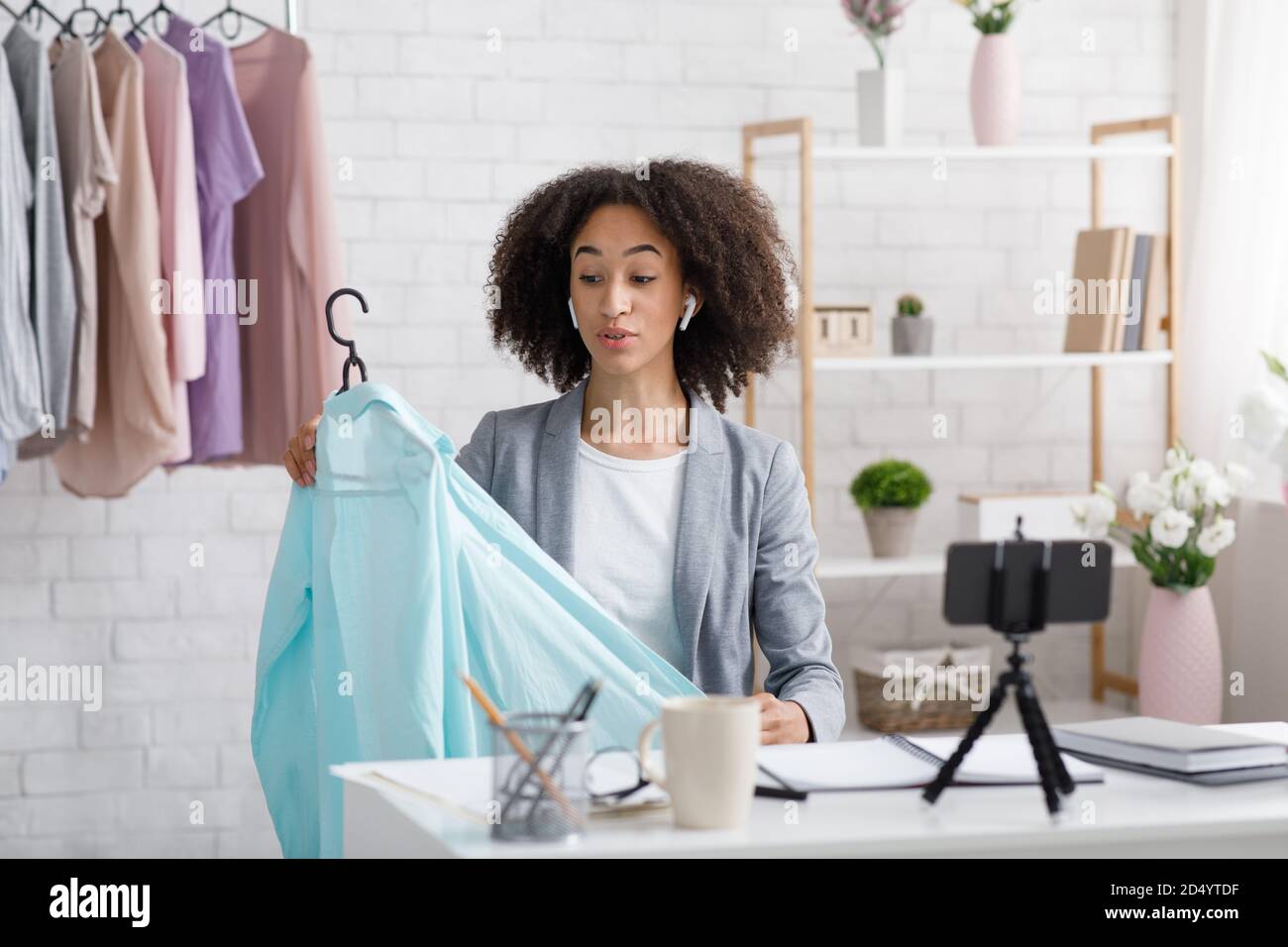 American fashion stylist hi-res stock photography and images - Alamy