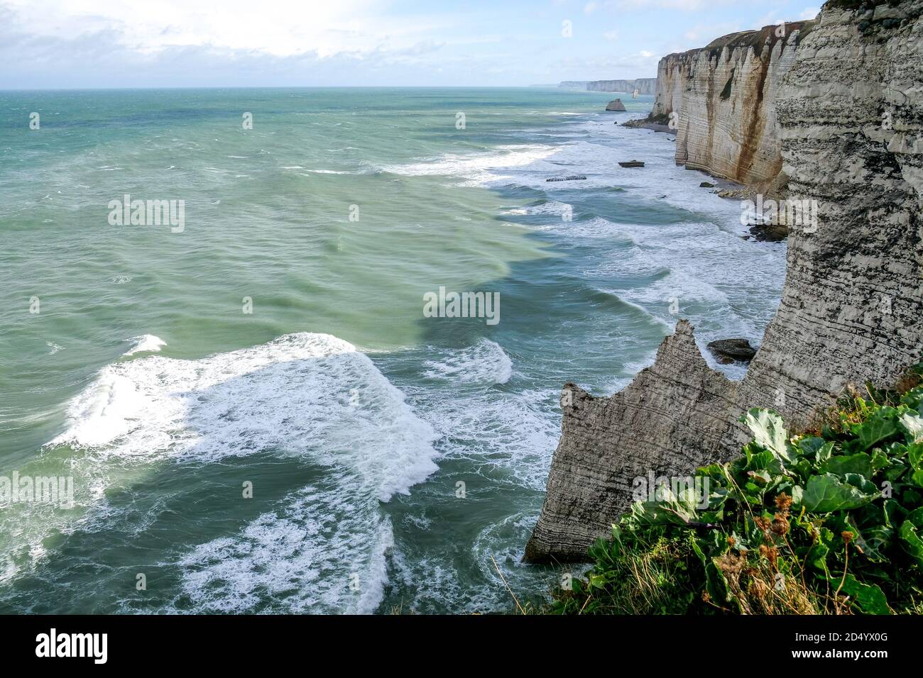 Etretat, Northern cliffs - Falaises d'Amont, Seine-Maritime, Normandy ...