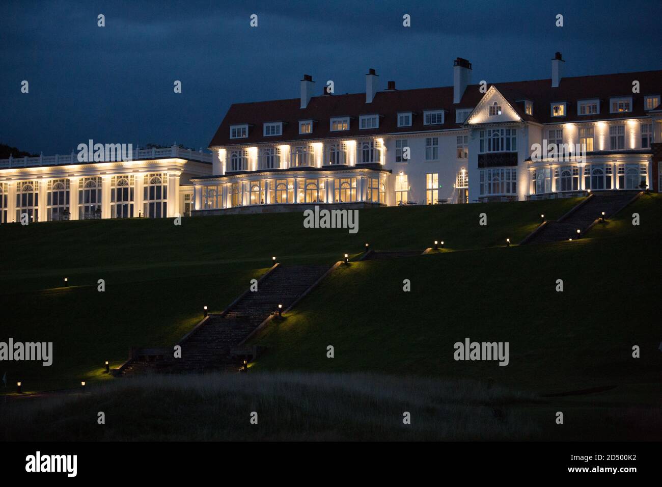 Trump turnberry hotel at night hi-res stock photography and images - Alamy
