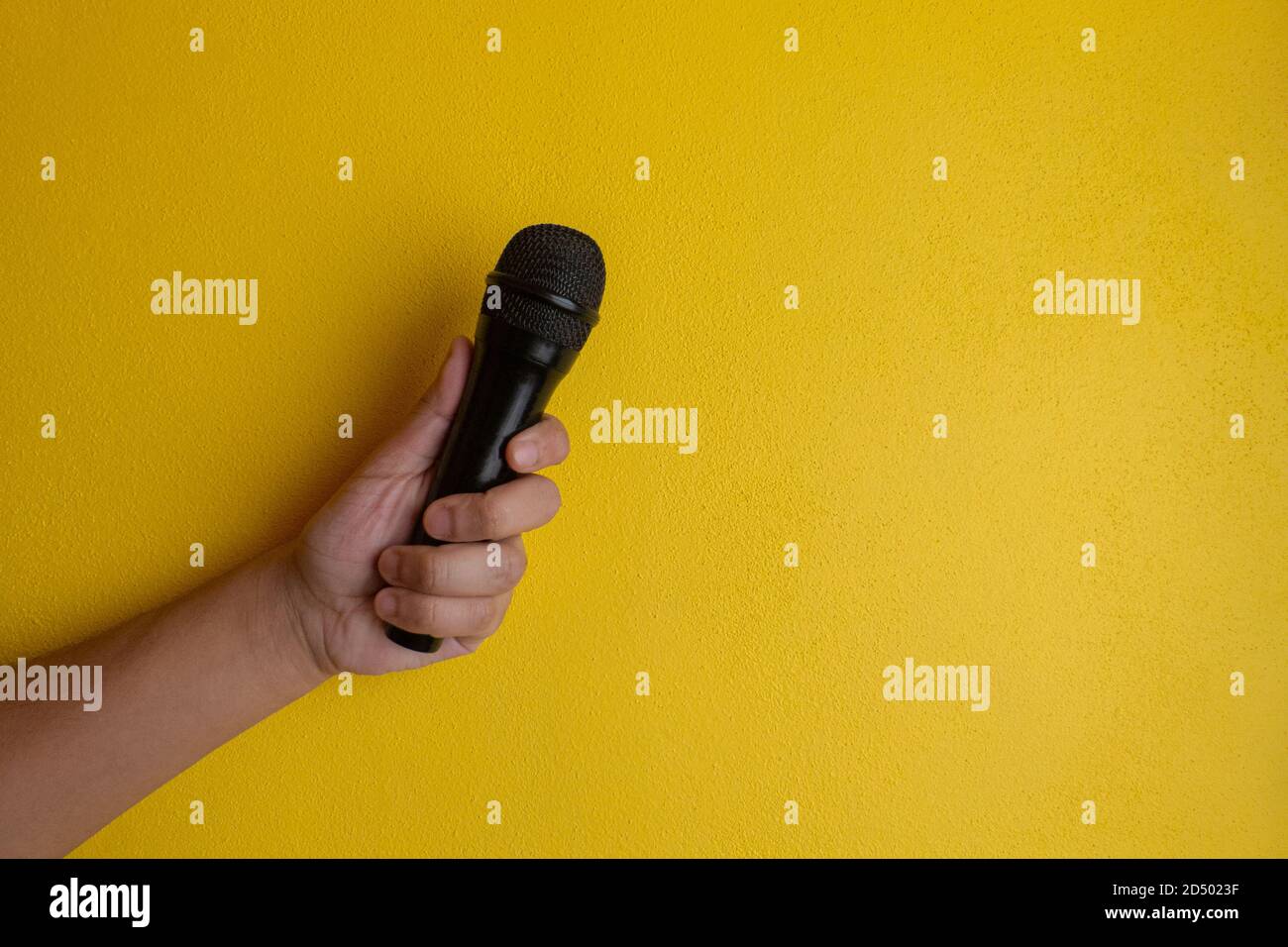 Asking for song hi-res stock photography and images - Alamy