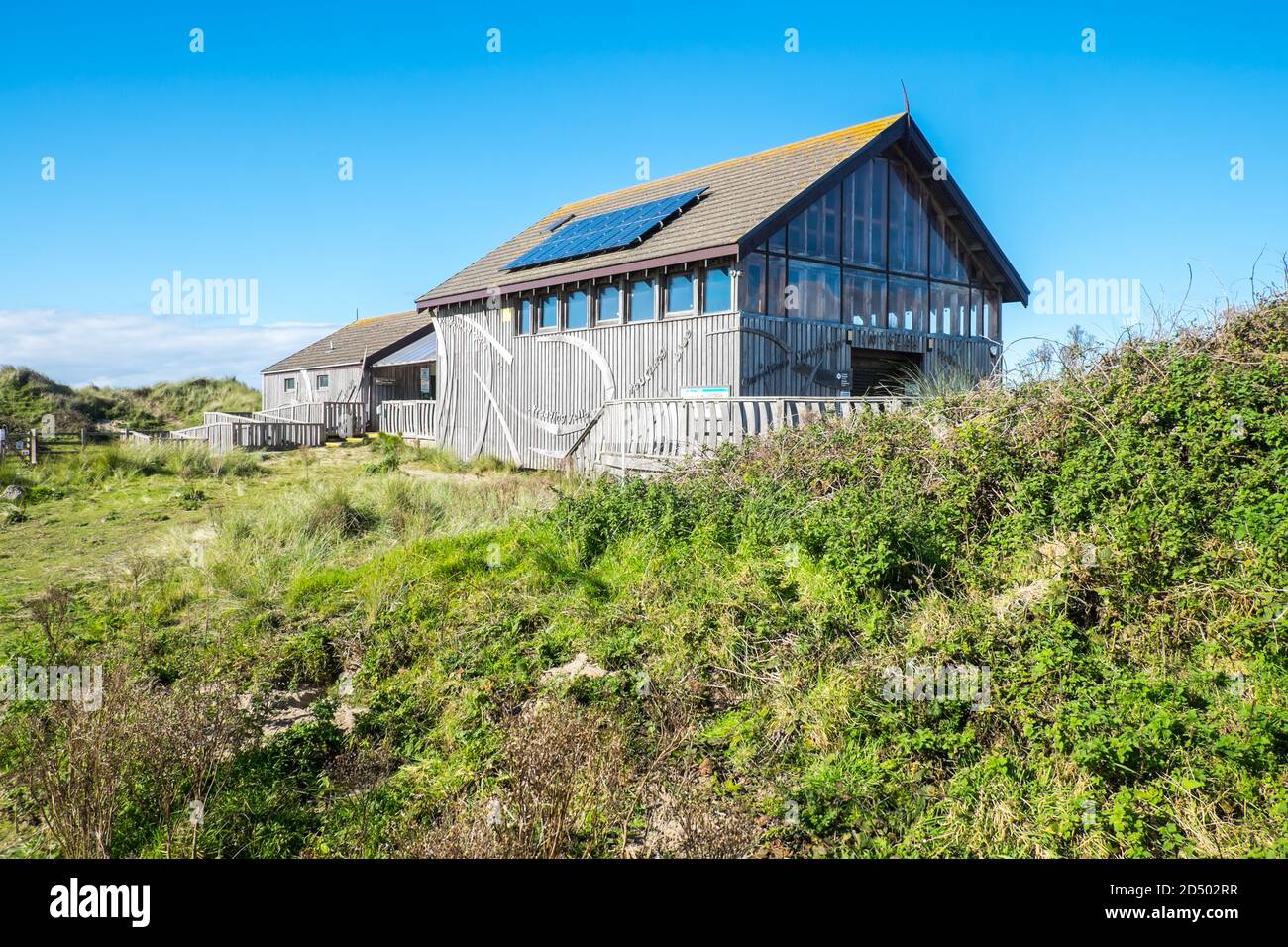 Ynyslas dunes national nature reserve hi-res stock photography and ...