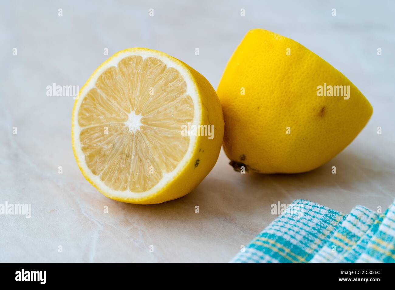 Korean Fruit Yuzu for Yuja Tea also Japanese Citron Half Cut. Healthy ...