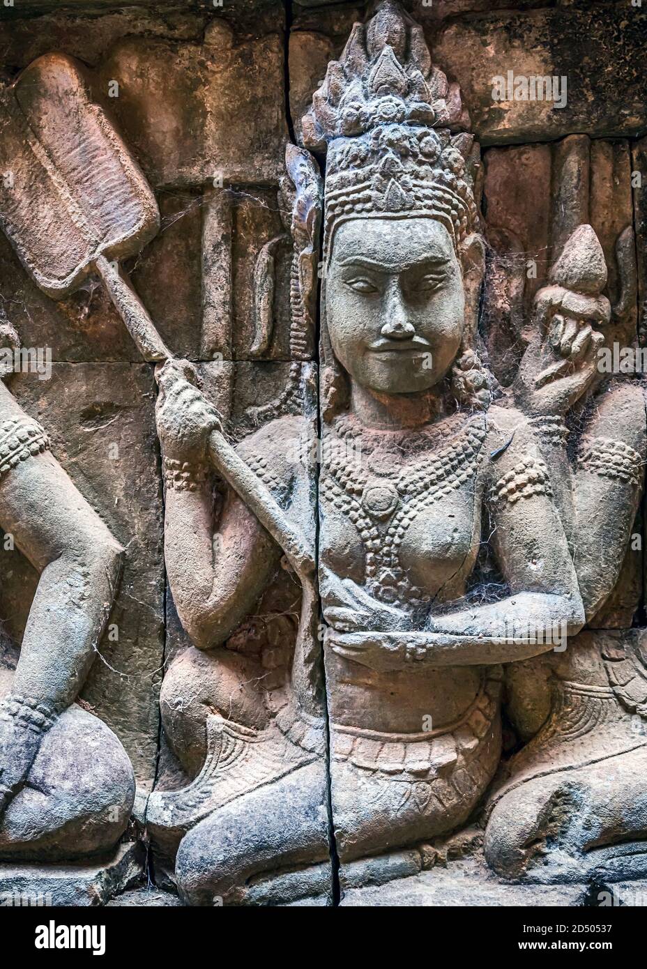 Hindu prayer angkor wat relief hi-res stock photography and images - Alamy