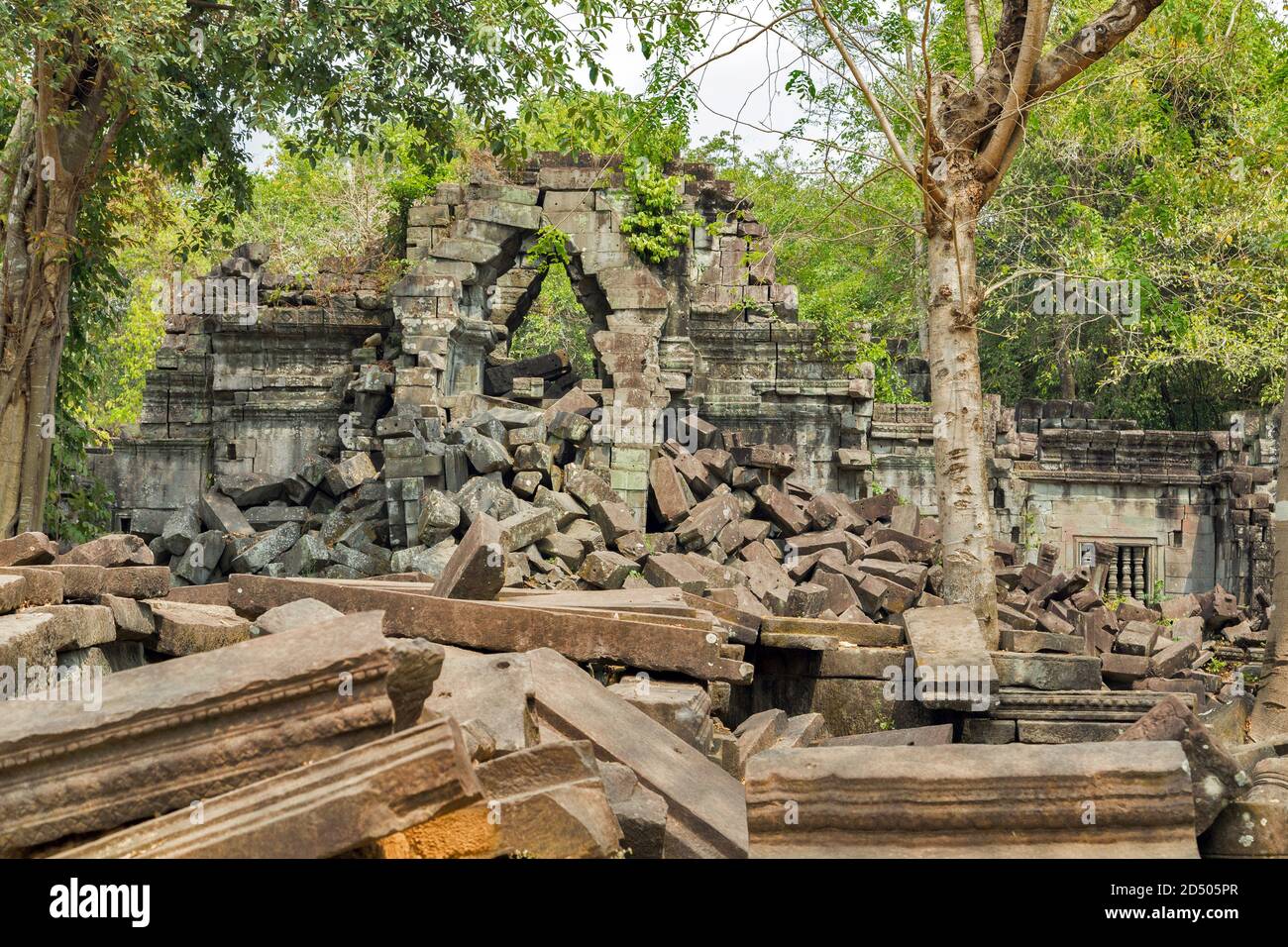 Ruins of Beng Mealea Temple, Angkor, Cambodia Stock Photo - Alamy