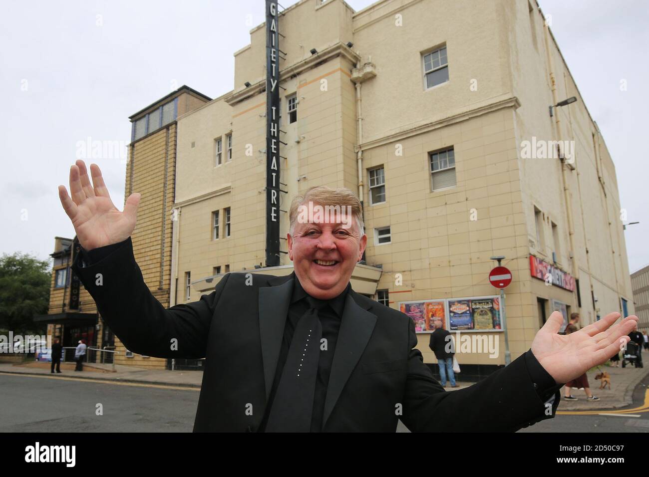 Dean Park at the Gaiety Theatre in Ayr, Ayrshire, Scotland, UKJazz Hand ...