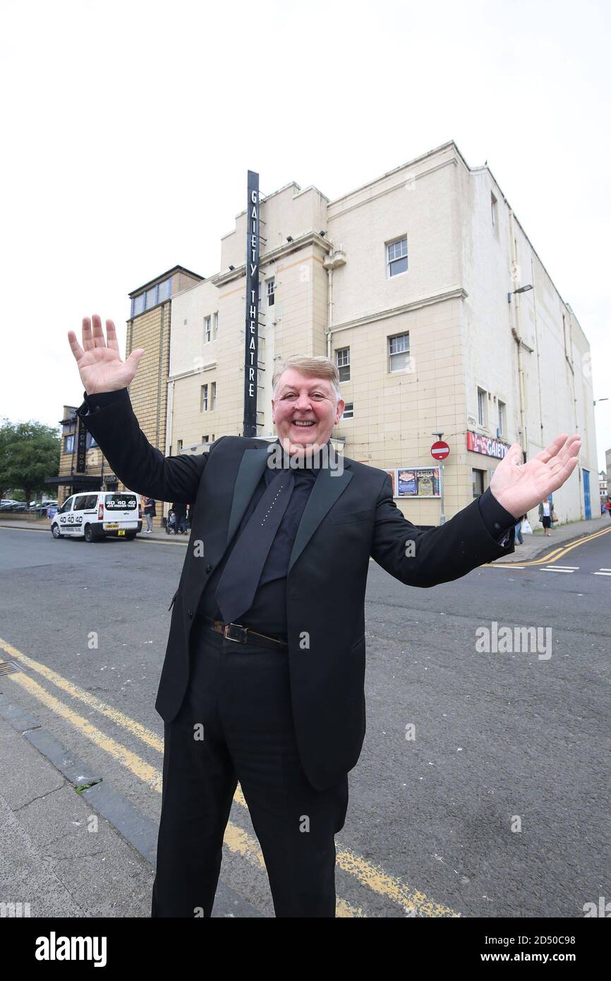 Dean Park at the Gaiety Theatre in Ayr, Ayrshire, Scotland, UKJazz Hand ...
