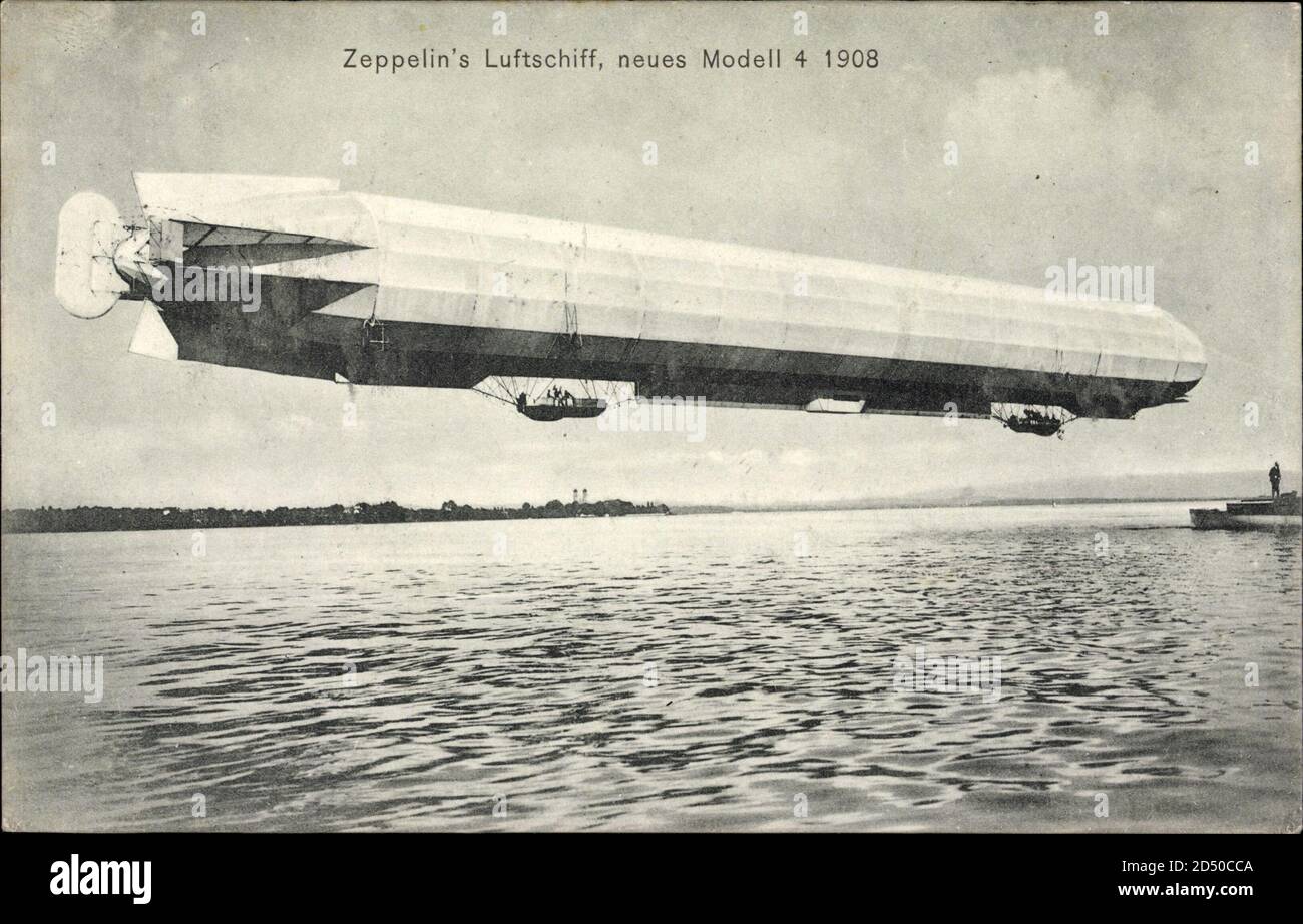 Zeppelins Luftschiff, neues Modell 4, 1908, Flug über das Wasser ...