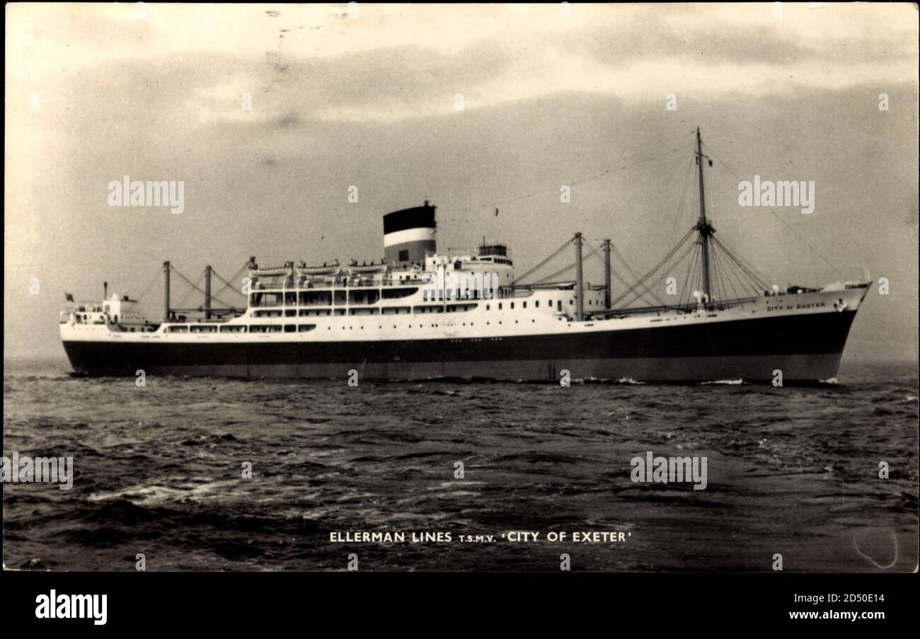Dampfer City of Exeter der Ellerman Lines auf See | usage worldwide Stock Photo - Alamy