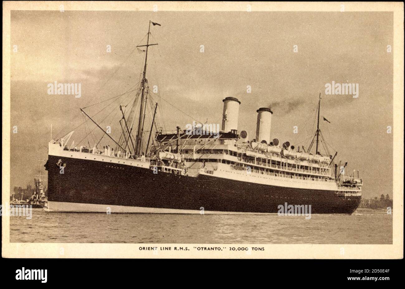 Blick zum Dampfer Otranto der Orient Line | usage worldwide Stock Photo ...
