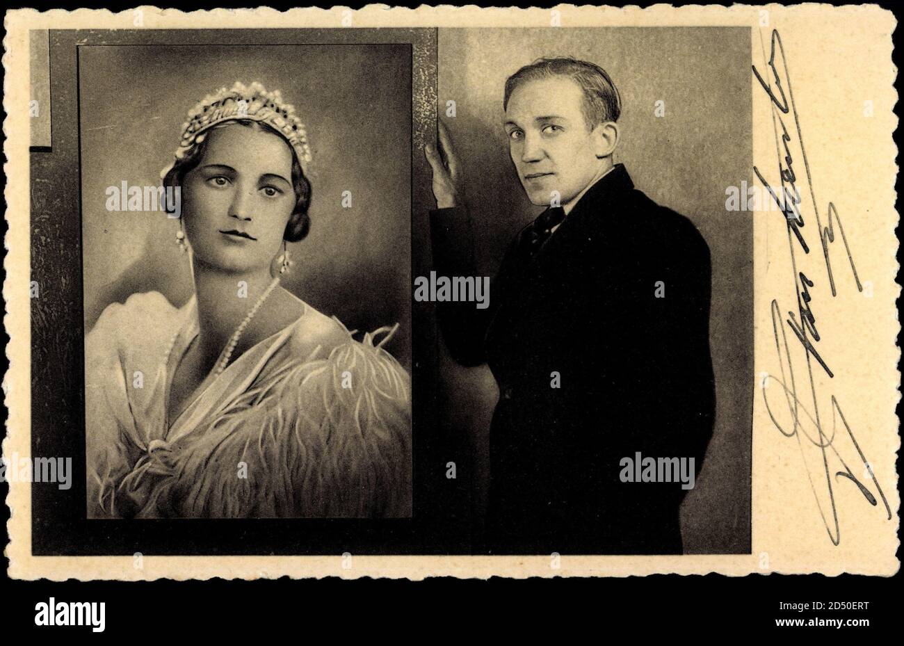 Maler P. Van Ransbeek mit seinem Portrait von Königin Astrid von ...