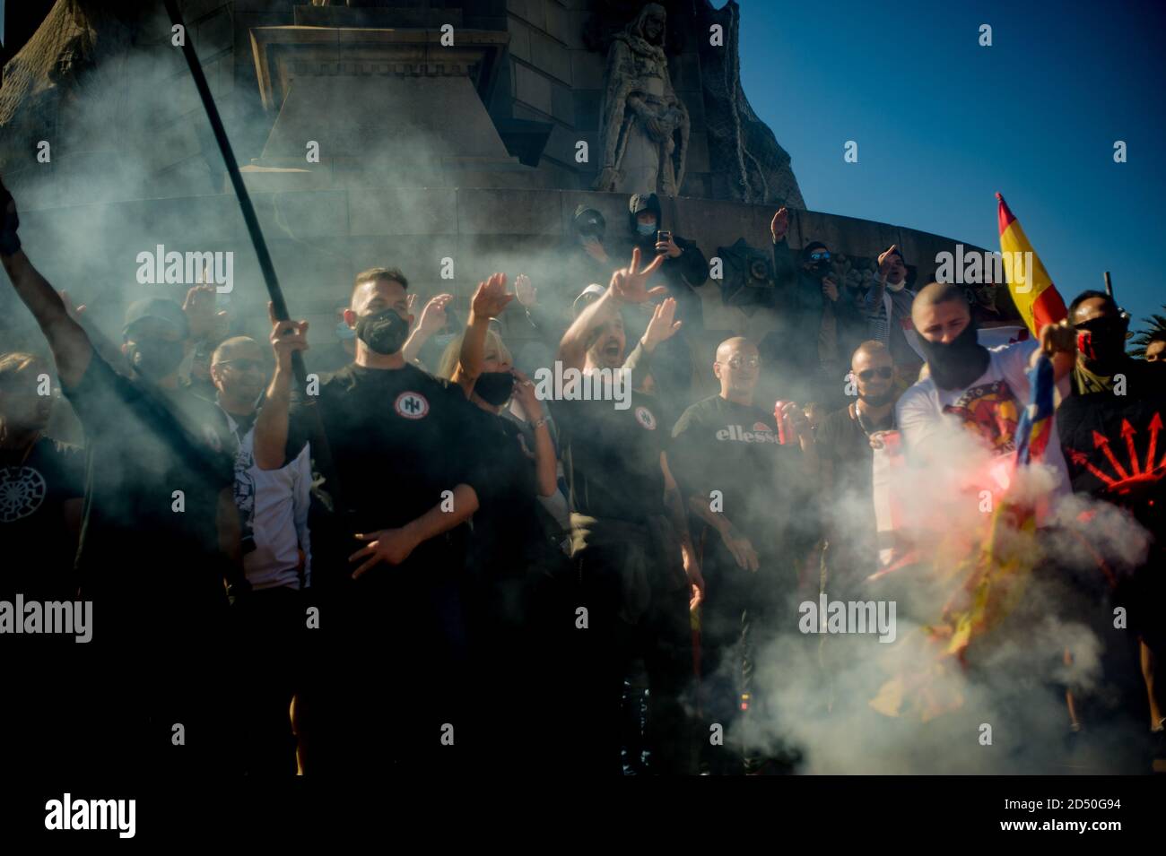 Barcelona, Spain. 12th Oct, 2020. Far right supporters salute as they ...
