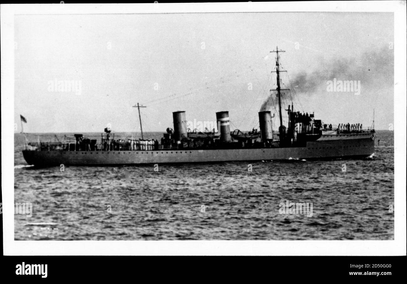 Hms racoon hi-res stock photography and images - Alamy