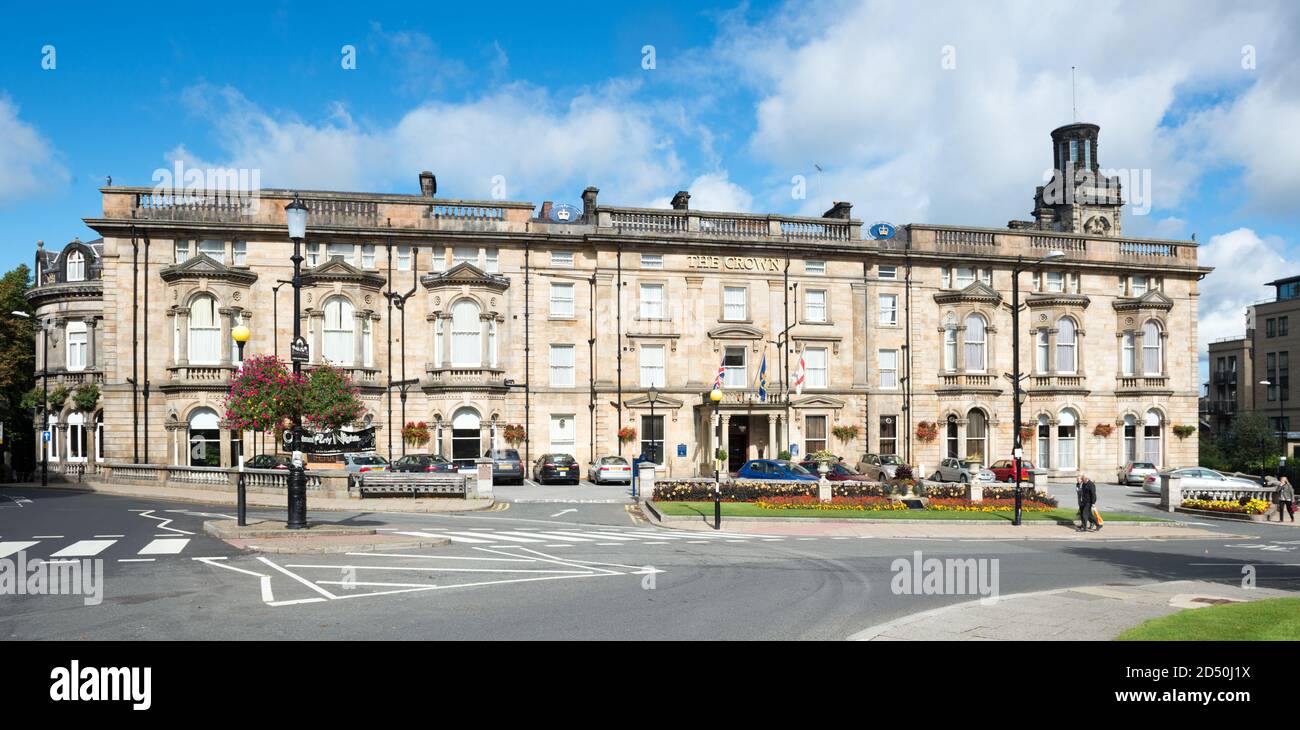 Harrogate north yorkshire england victorian hi-res stock photography ...