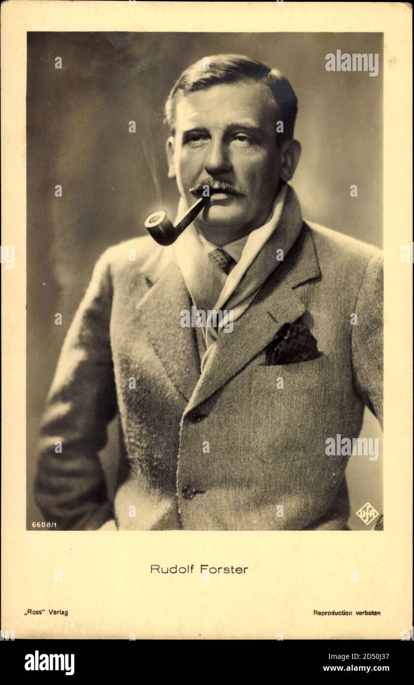 Schauspieler Rudolf Forster, Ross 6608 1, Pfeiffe | usage worldwide ...