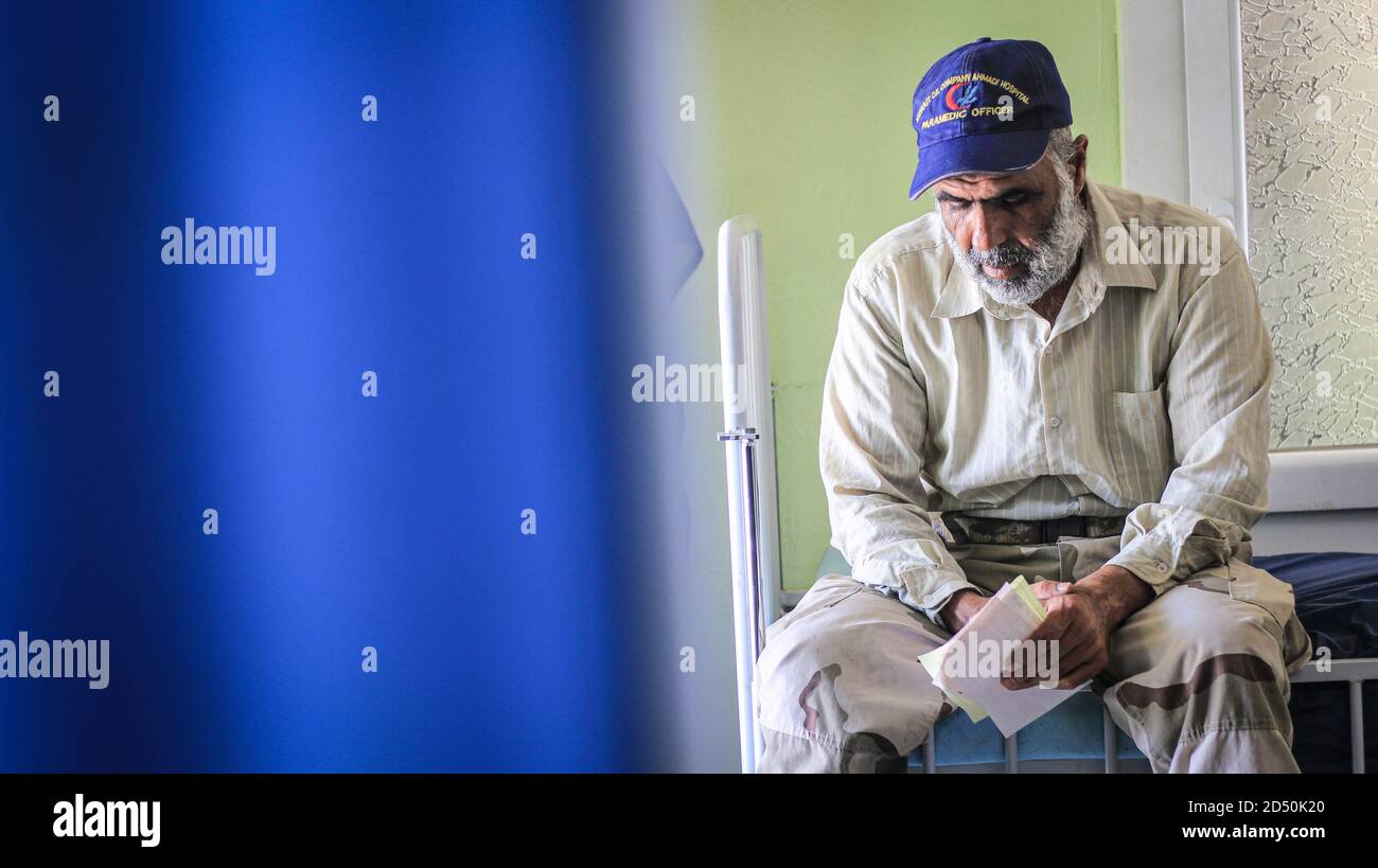 Signs of fatigue hi-res stock photography and images - Alamy