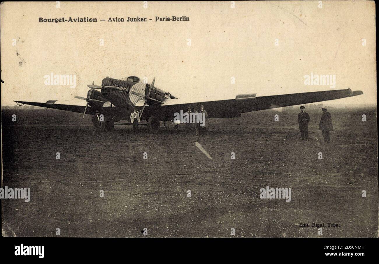 Avion monoplan hi-res stock photography and images - Alamy