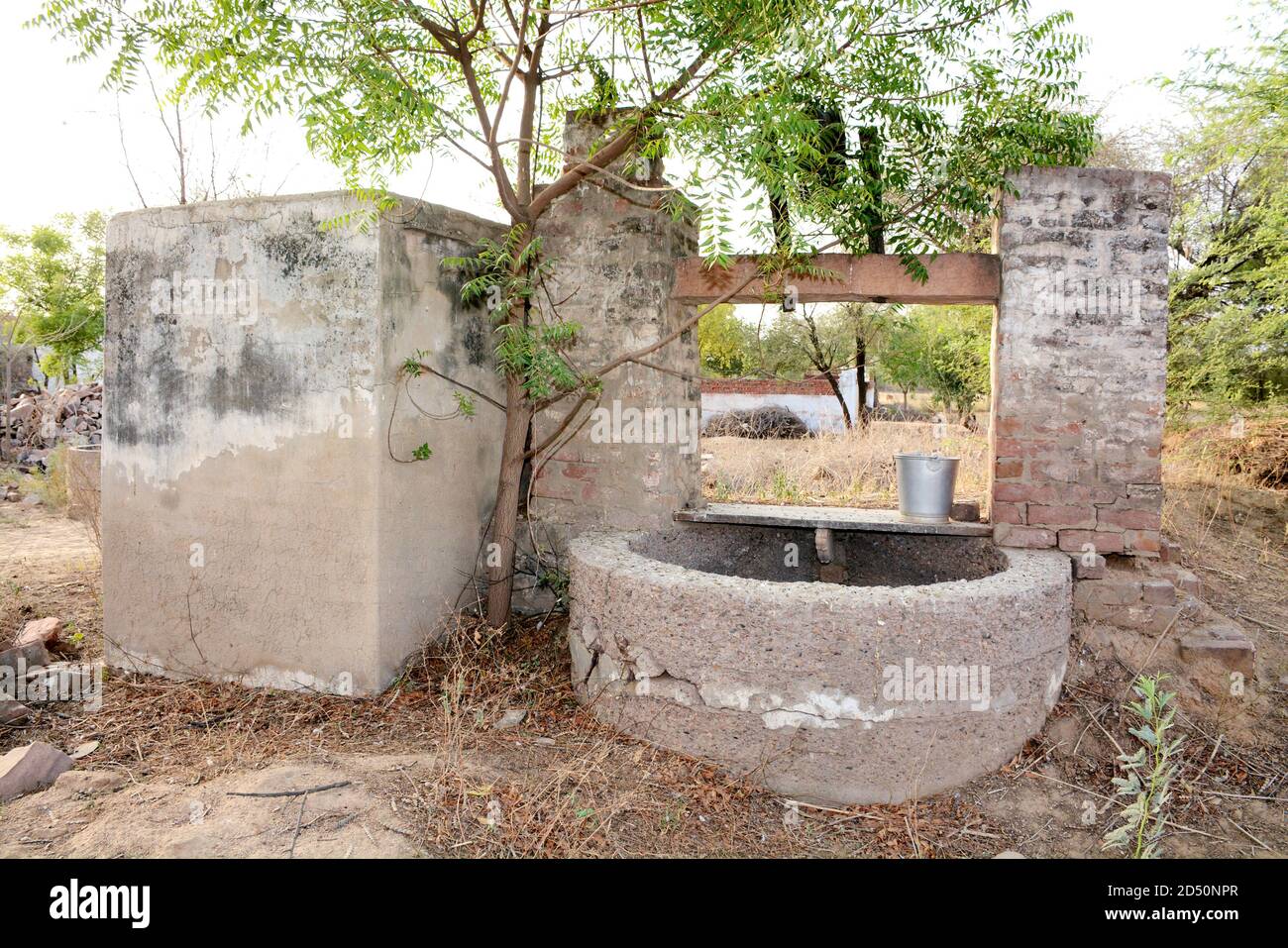 Rural stone water well hi-res stock photography and images - Alamy